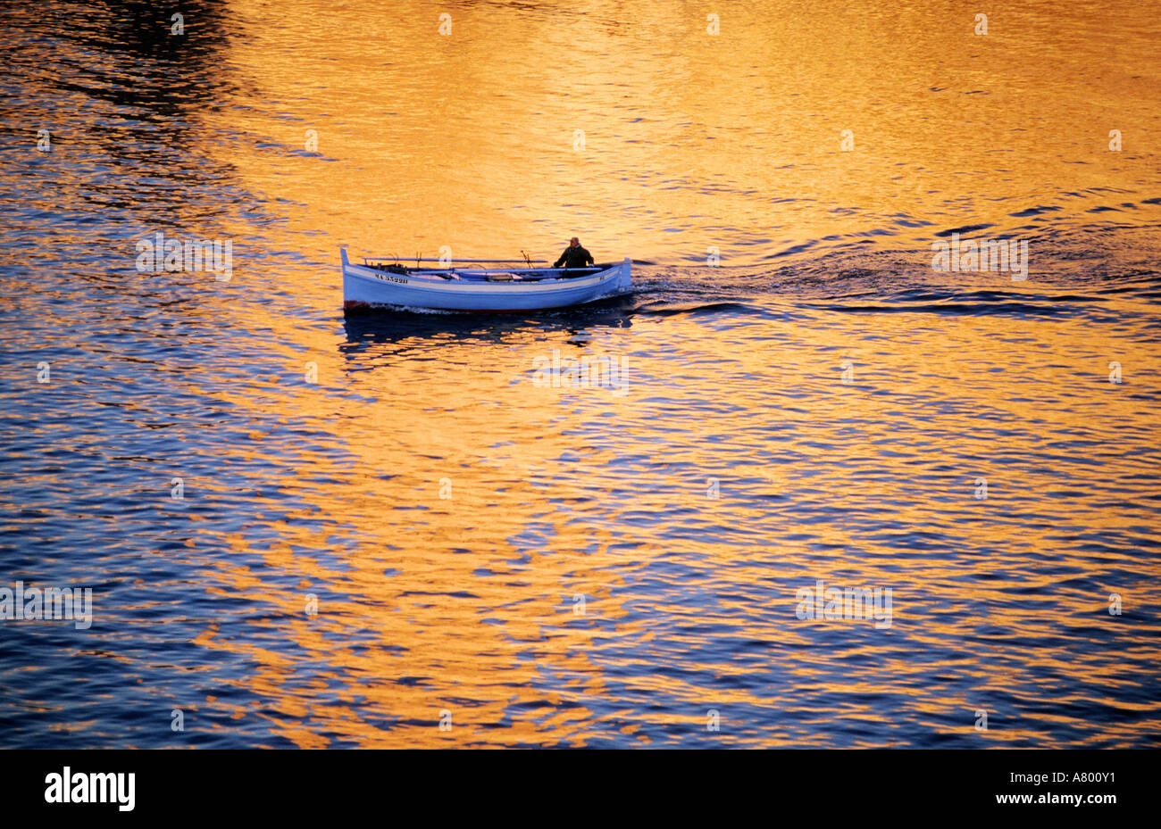 Littoral provencal hi-res stock photography and images - Alamy