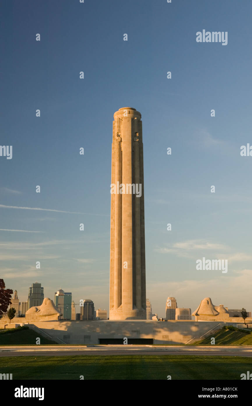 USA, Missouri, Kansas City, Liberty Memorial (WW1 monument Stock Photo ...