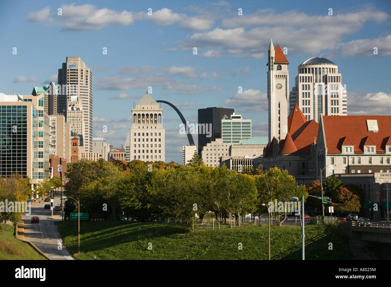 USA, Missouri, St. Louis: Late Afternoon Downtown View along Market ...