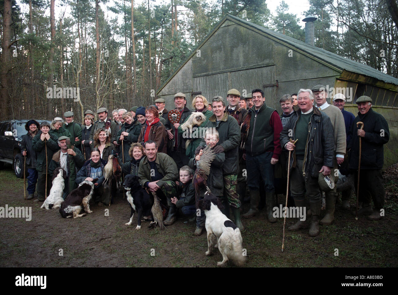 Gun dog shooting cap hi-res stock photography and images - Alamy