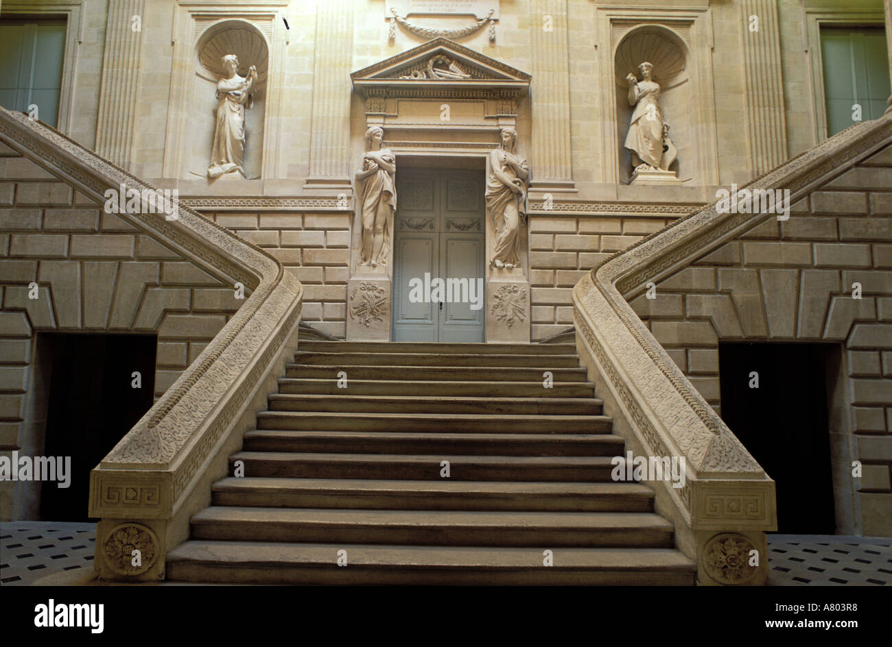Victor louis architect hi-res stock photography and images - Alamy