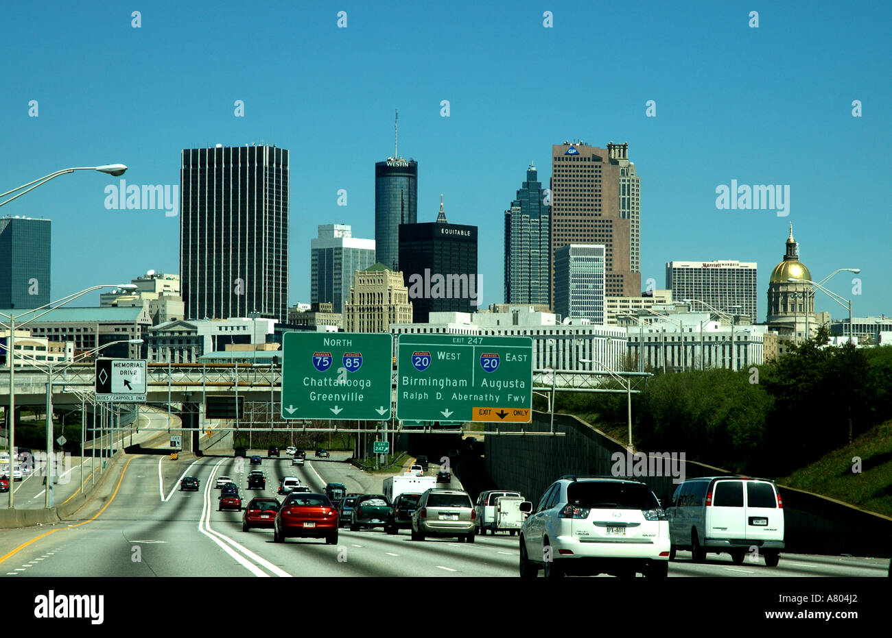 Atlanta Georgia ga road signs interstate city skyline Stock Photo - Alamy