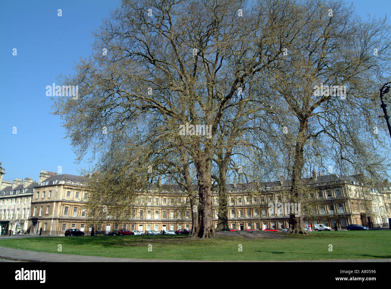 The Circus is an example of Georgian architecture in the city of Bath ...