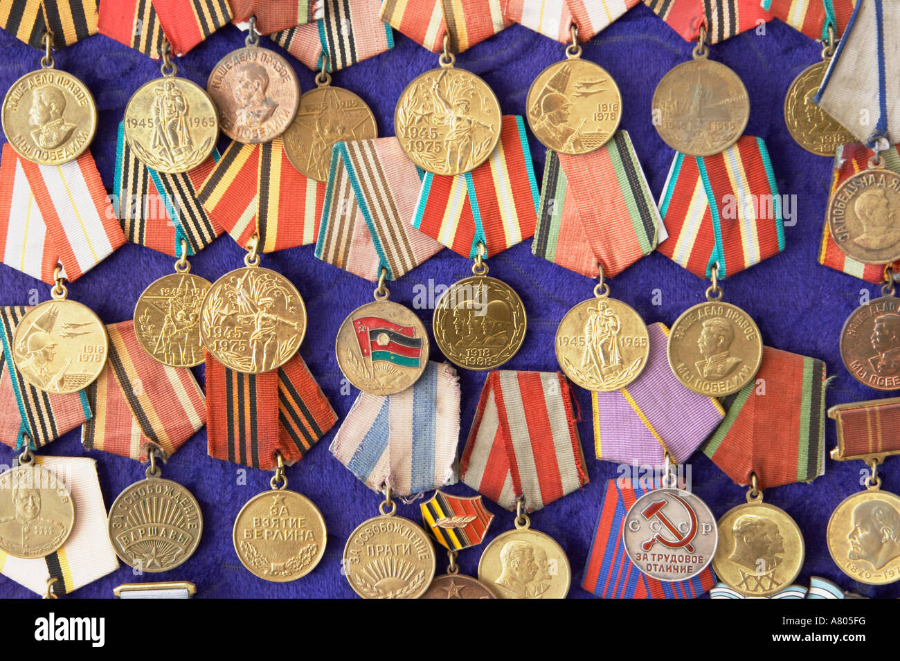 Soviet union memorabilia hi-res stock photography and images - Alamy