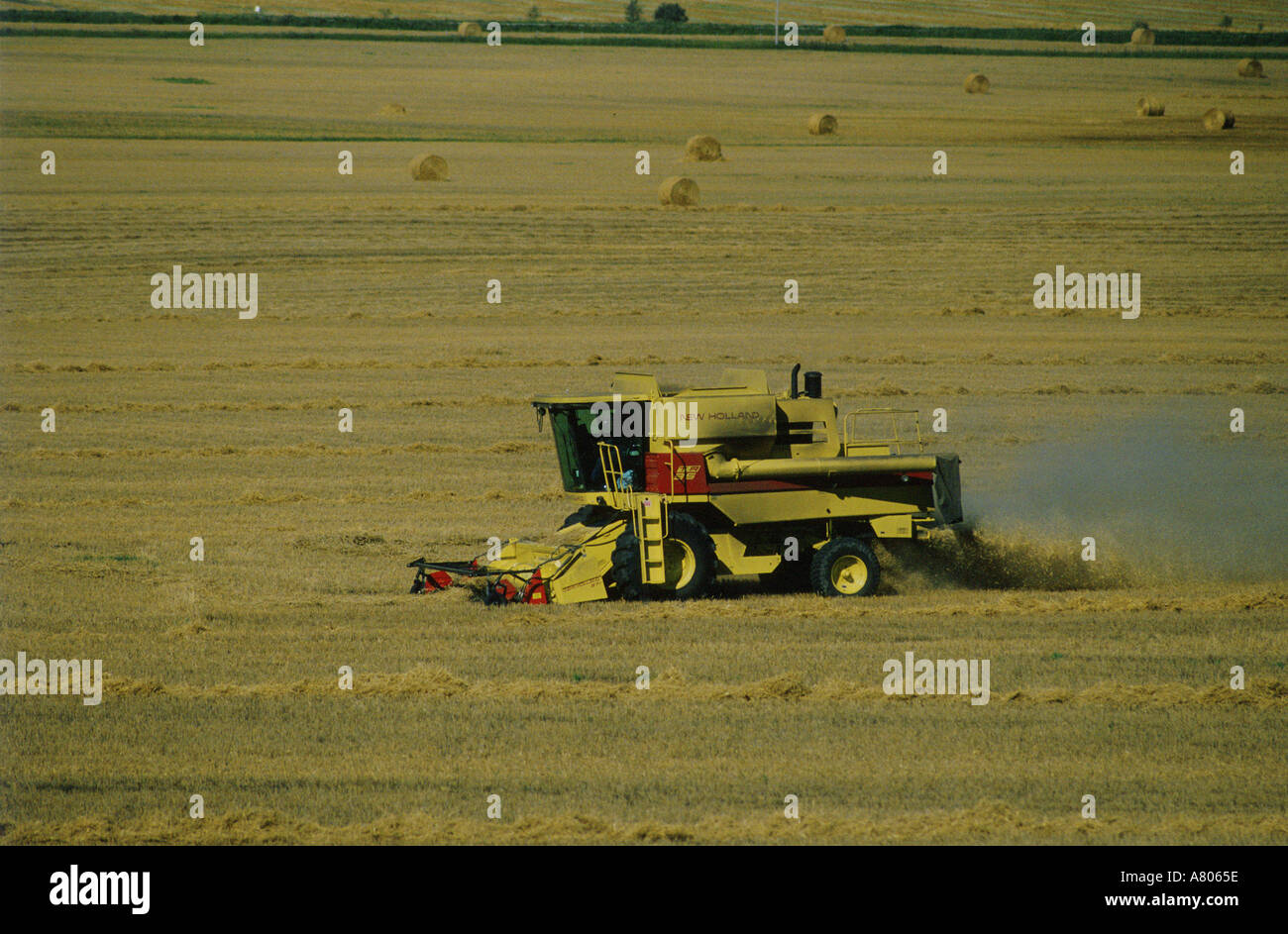Combine ride hi-res stock photography and images - Alamy