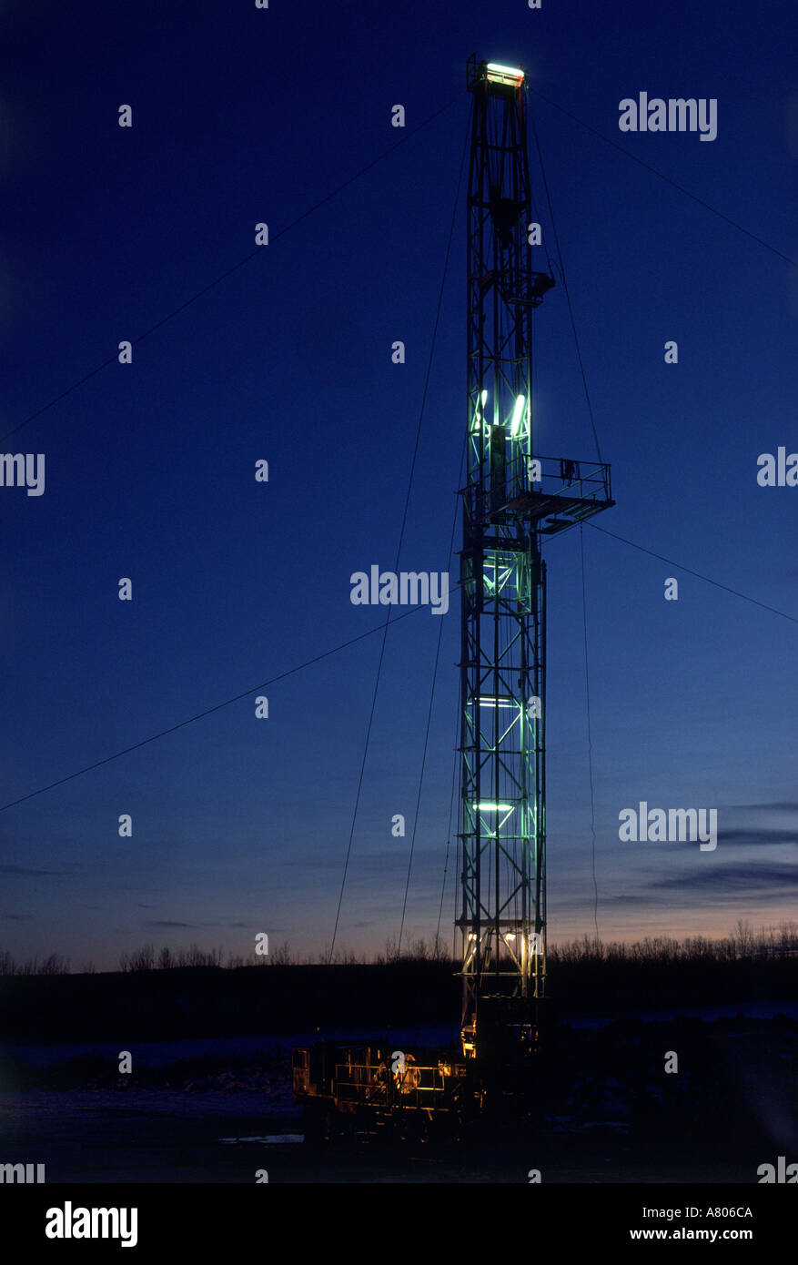 Equipmentskyline hi-res stock photography and images - Alamy