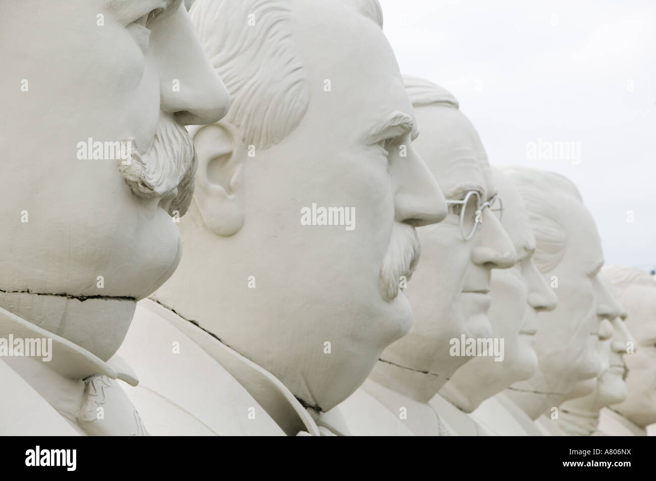 USA, TEXAS, Houston: Large US Presidential Head Sculptures by Artist ...