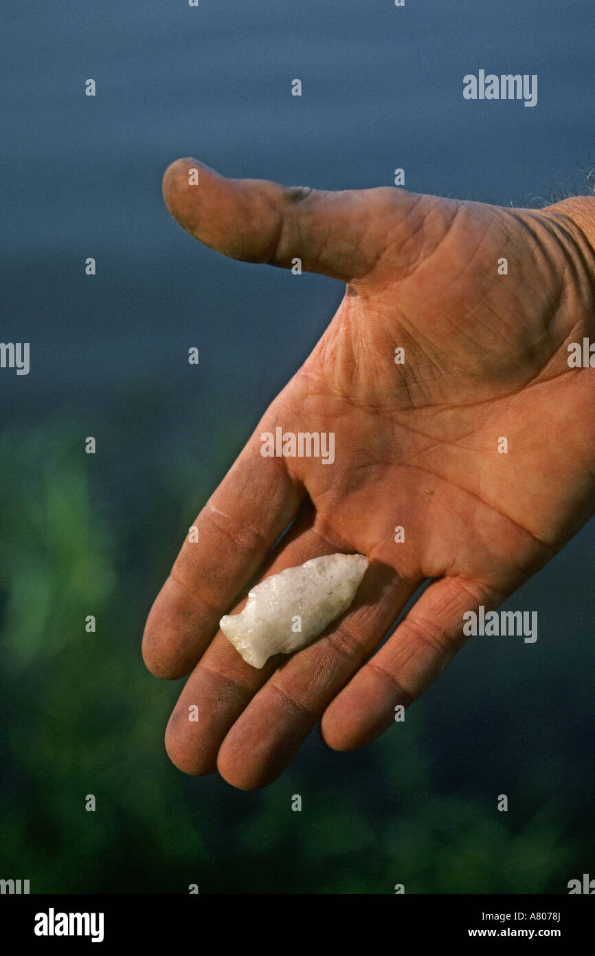 Native american arrowhead hi-res stock photography and images - Alamy