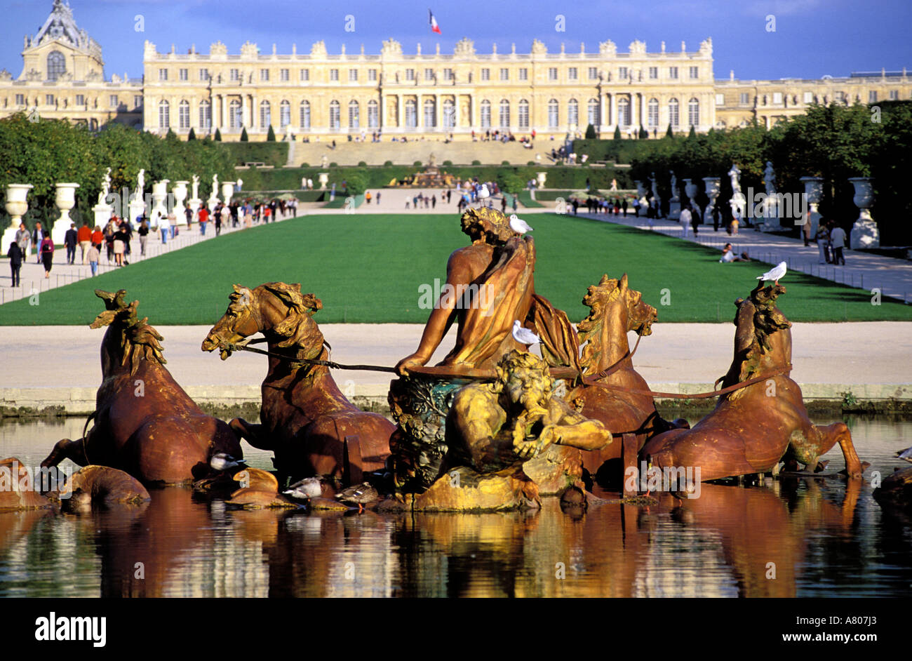 France, Yvelines, Versailles, Château de Versailles, Apollo basin Stock ...