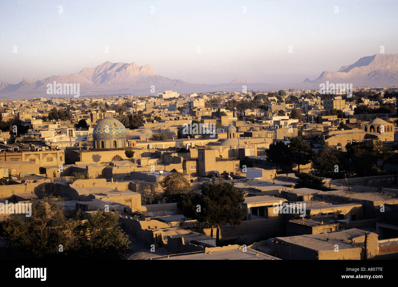 Imam mosque roof hi-res stock photography and images - Alamy