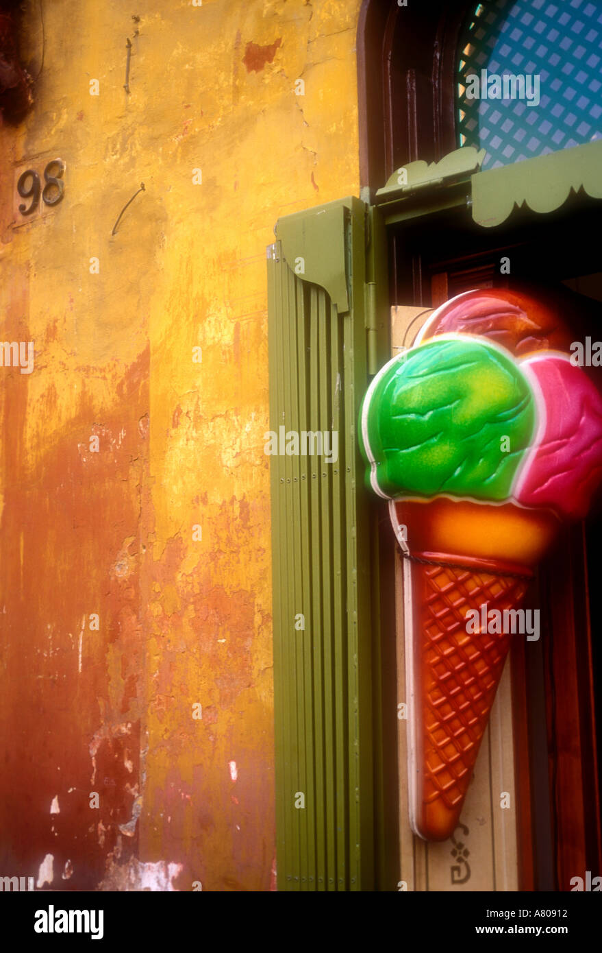 Ice cream sign outside shop at Trevi Fountain Rome Italy Stock Photo ...
