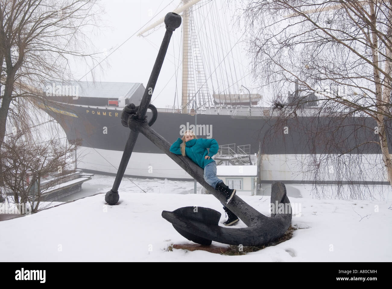 Anchor girl hi-res stock photography and images - Alamy