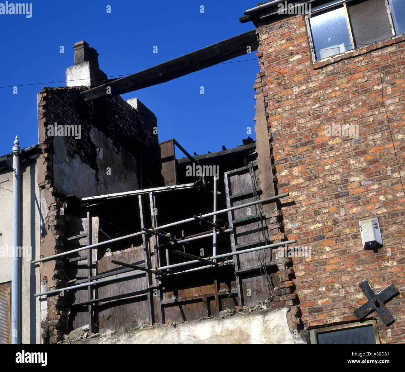 Derelict building manchester hi-res stock photography and images - Alamy