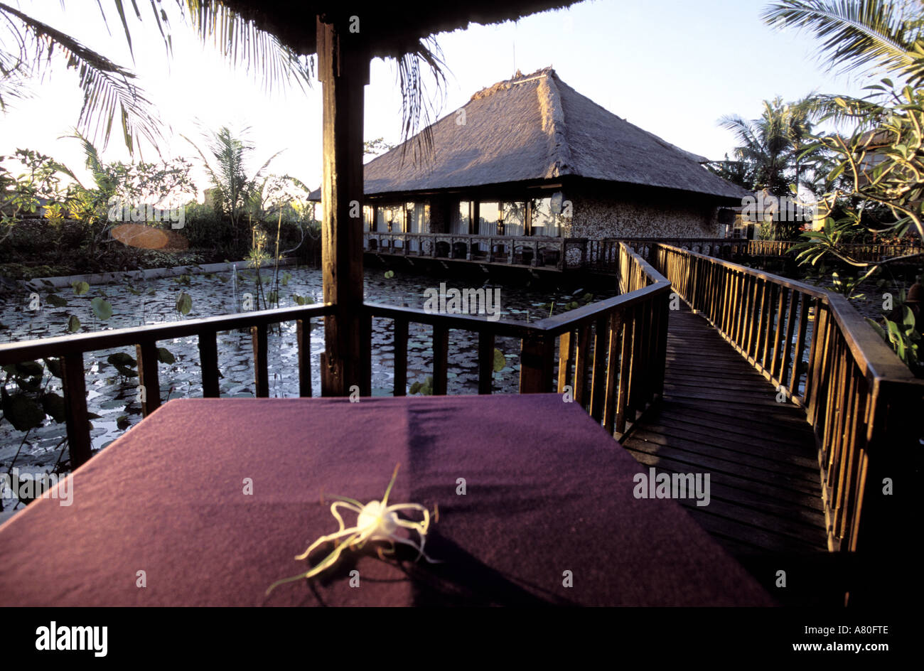 Tugu bali hi-res stock photography and images - Alamy