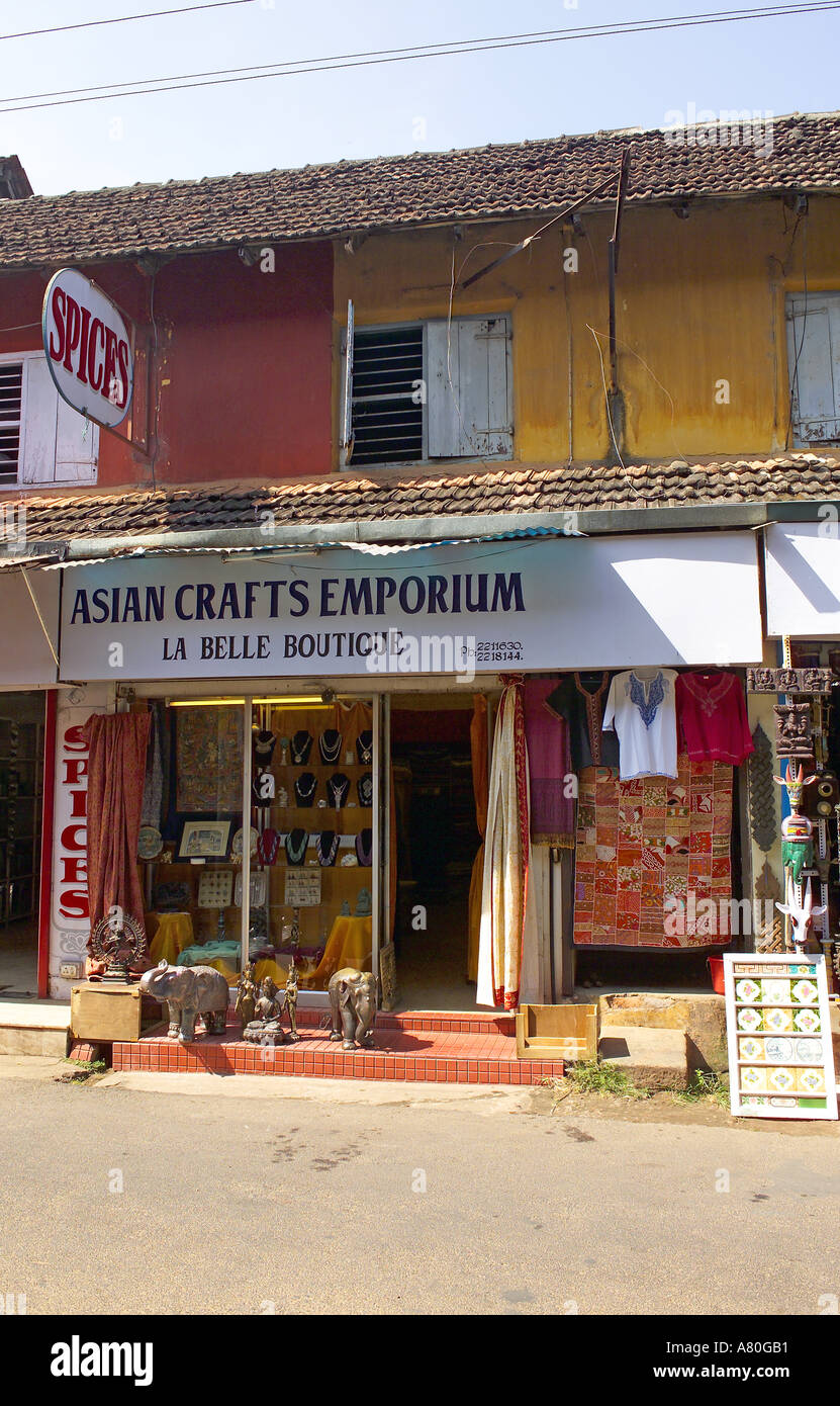 Kerala, Cochin, Jewtown, Craft Shop Stock Photo - Alamy