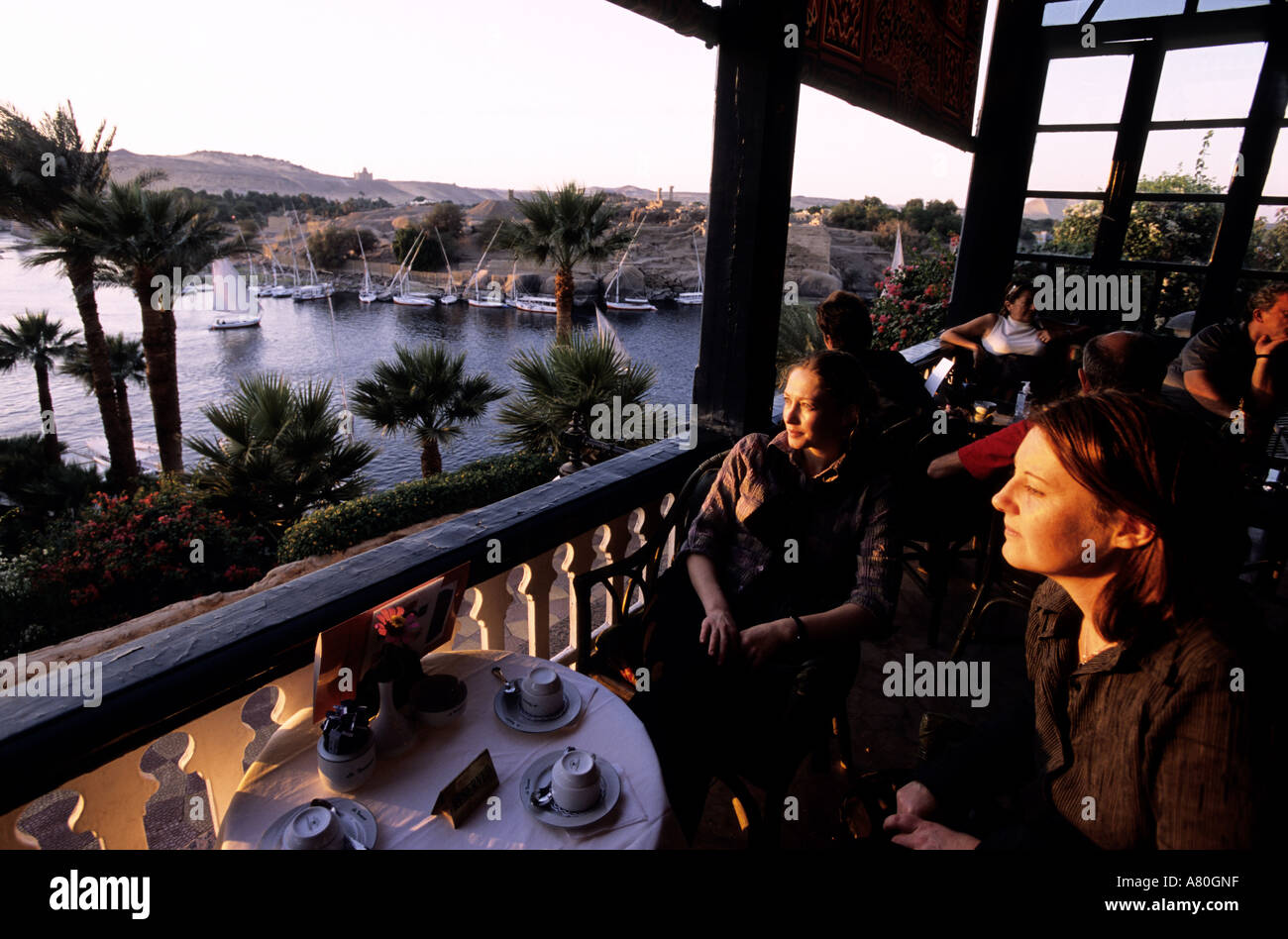 Egypt, Aswan, Old Cataract Hotel, tea-time Stock Photo - Alamy