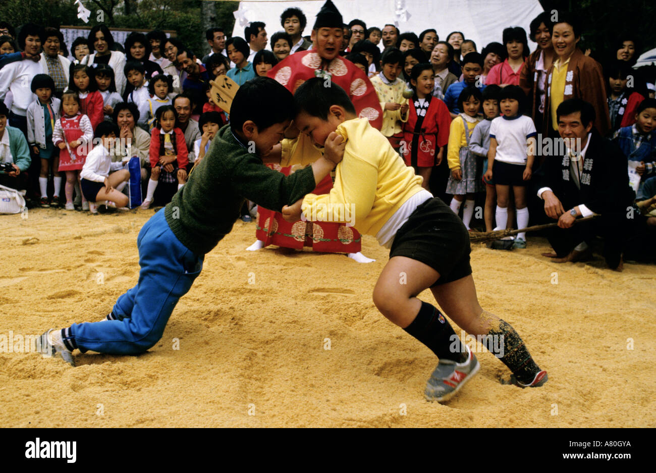 Sumo children hi-res stock photography and images - Alamy