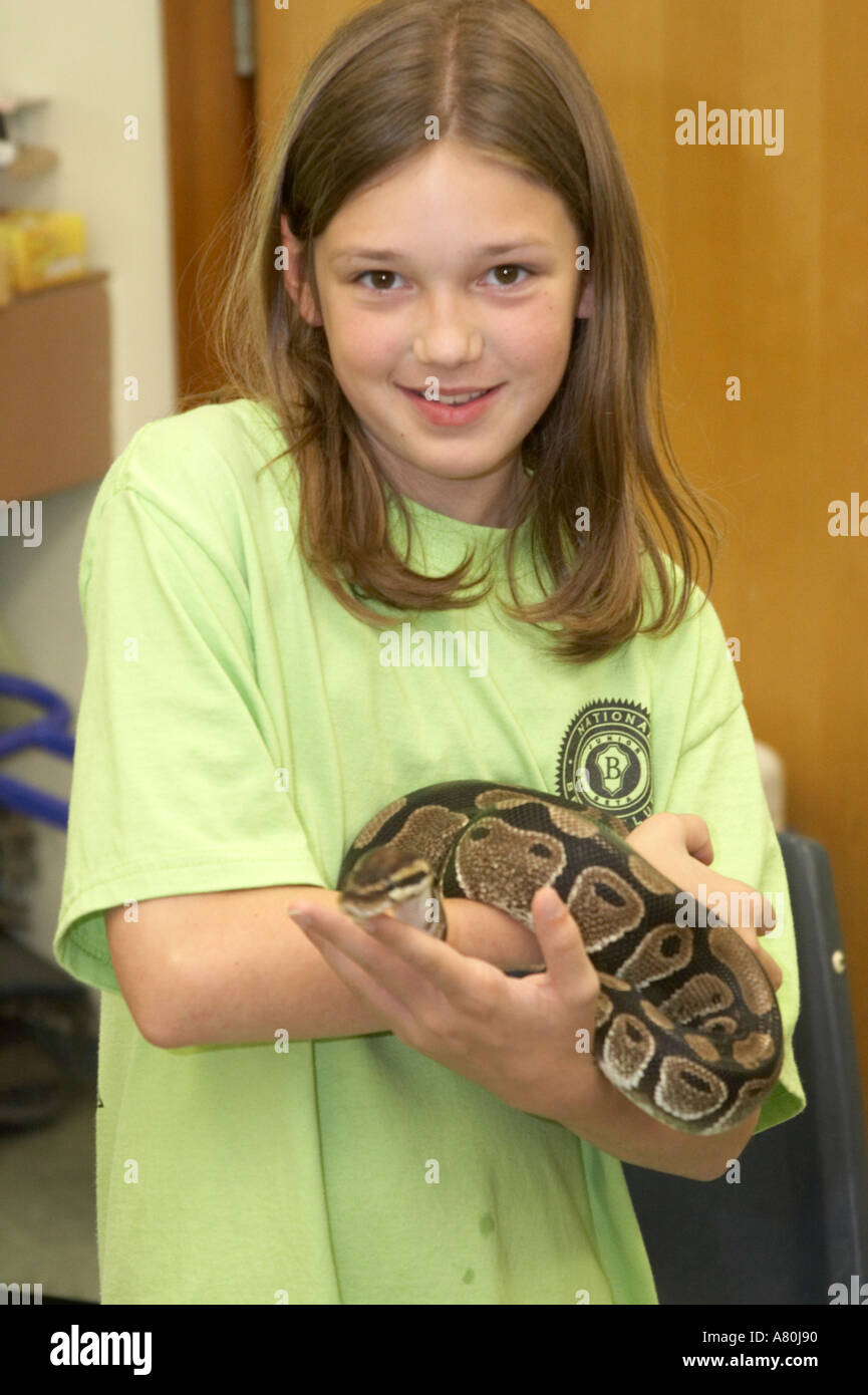 Educational wildlife show hi-res stock photography and images - Alamy