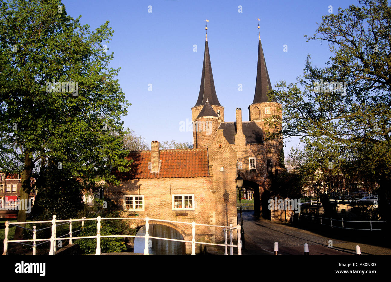 East gate delft hi-res stock photography and images - Alamy
