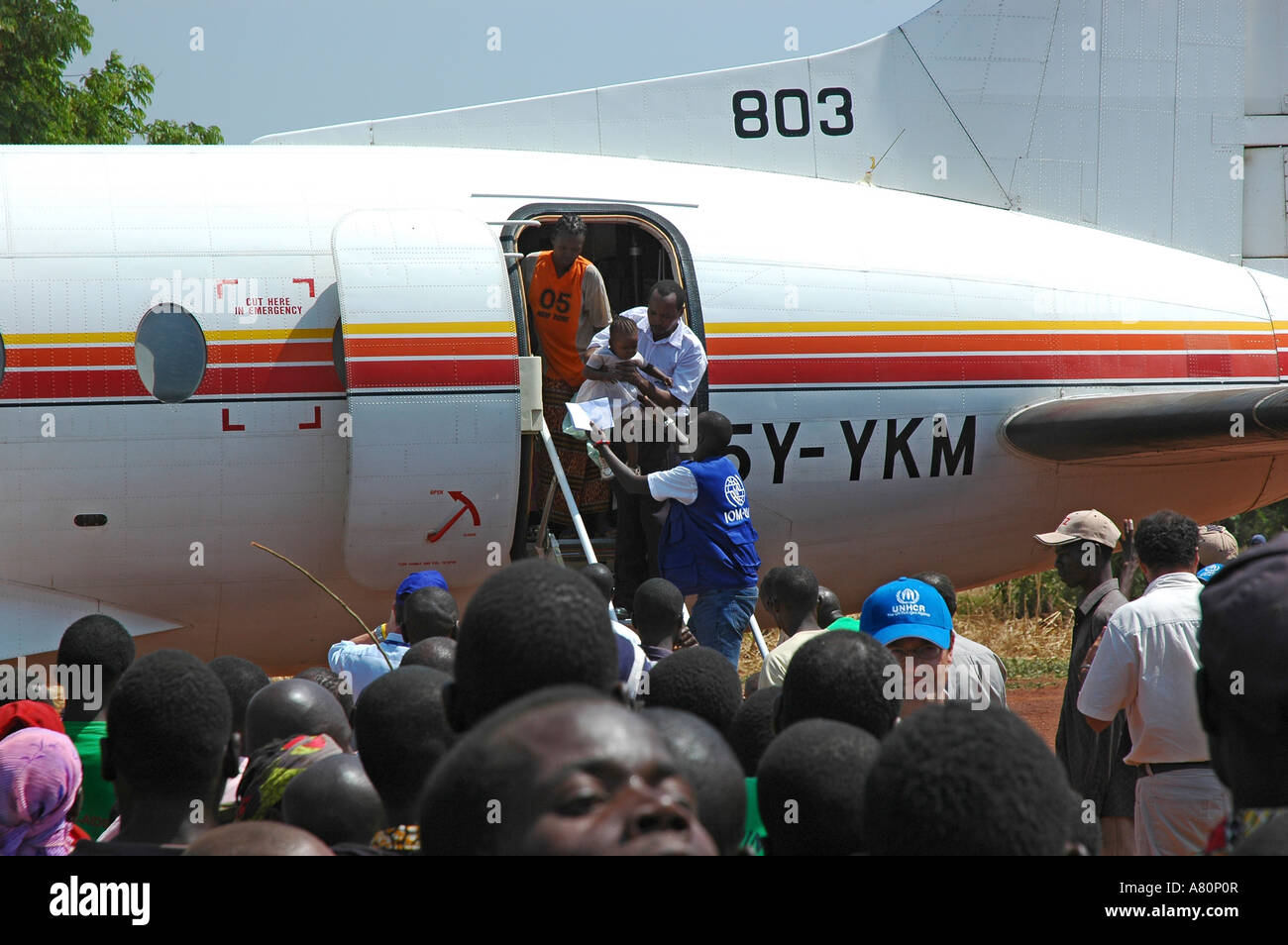 African refugees plane hi-res stock photography and images - Alamy