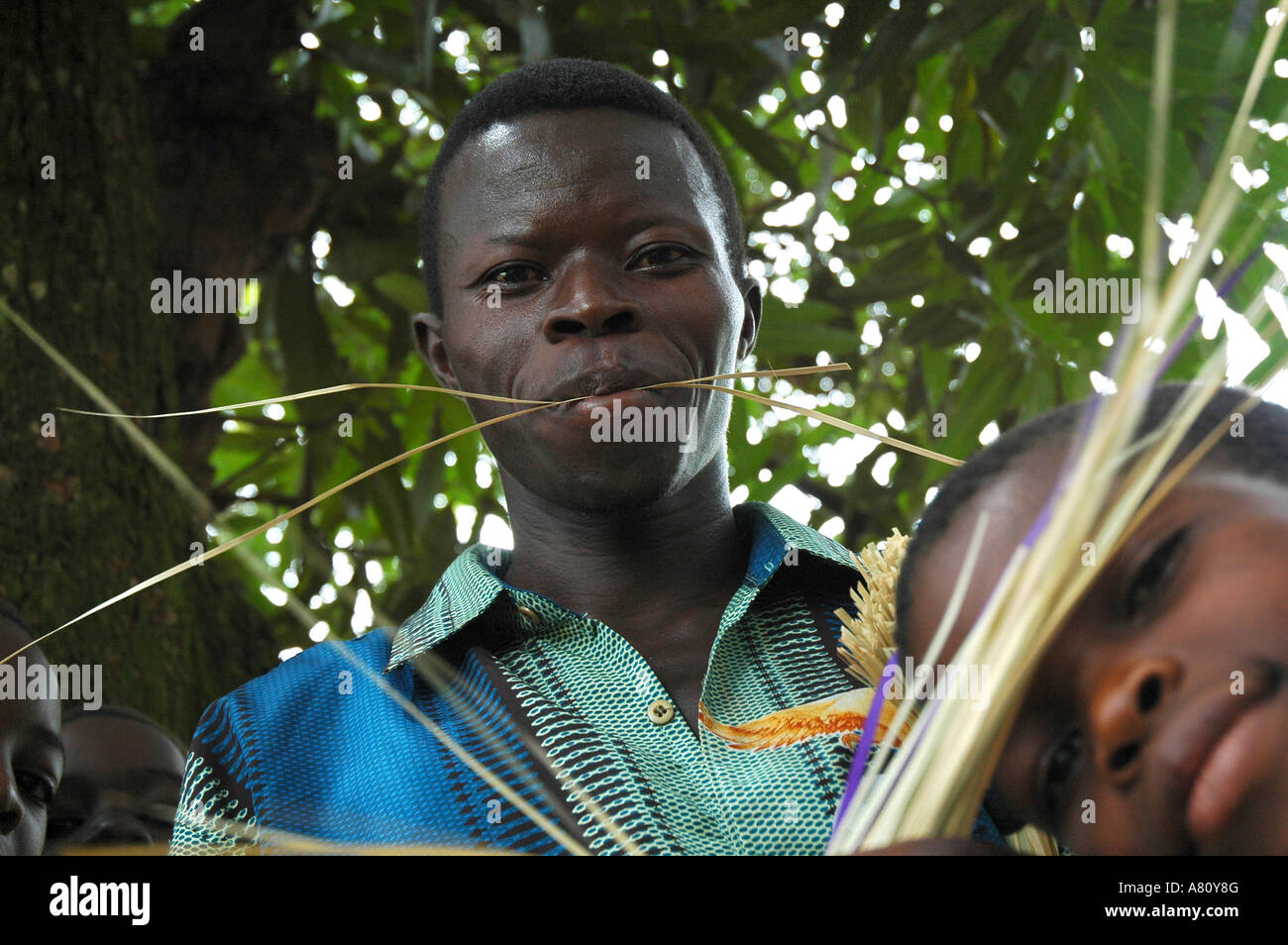 Man making baskets Stock Photo - Alamy