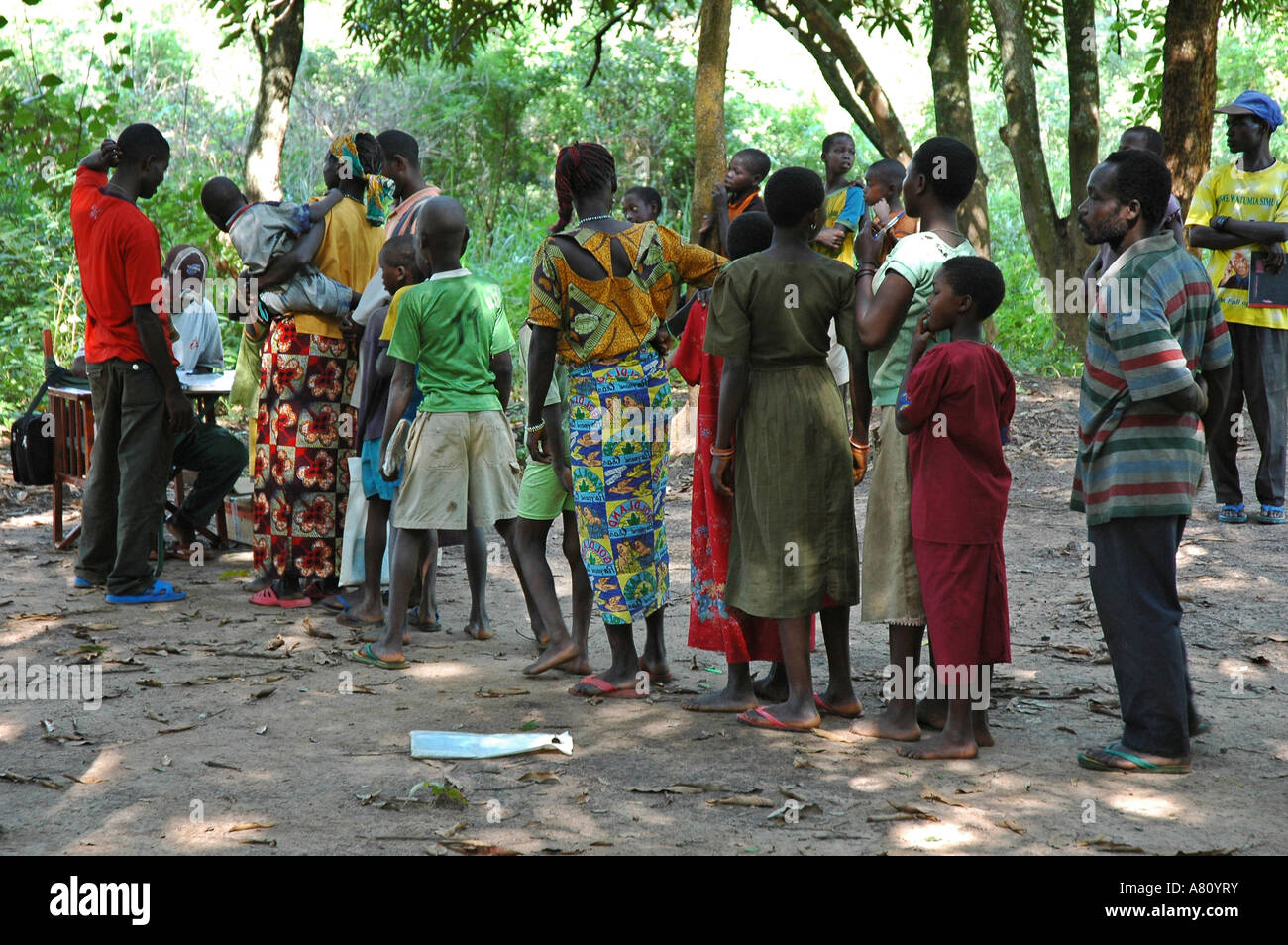 Queue africa hi-res stock photography and images - Alamy