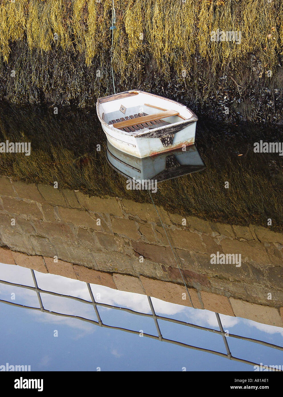 Boat rails hi-res stock photography and images - Alamy