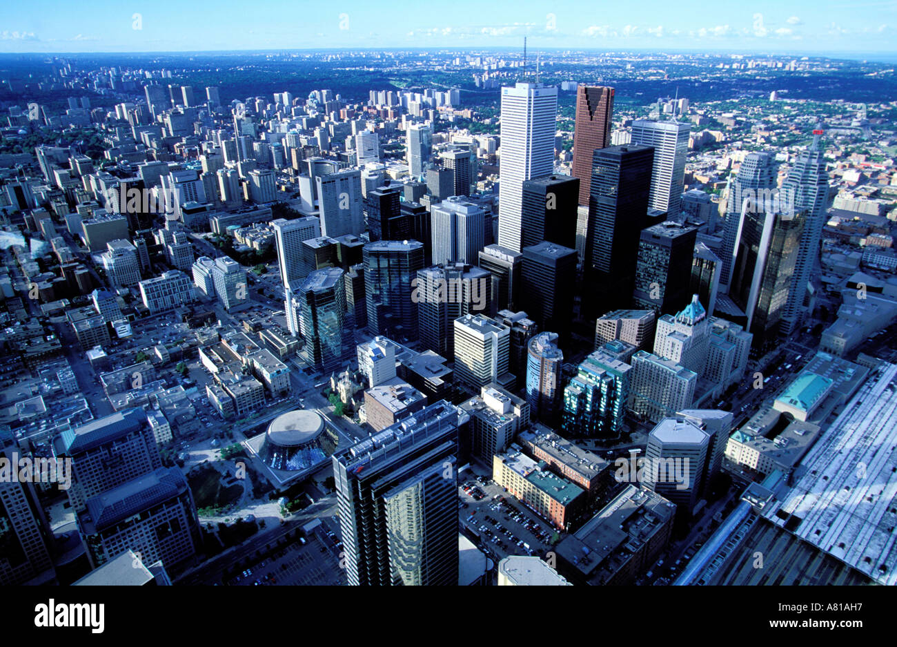 Canada, Ontario, city center of Toronto, view from the restaurant ...