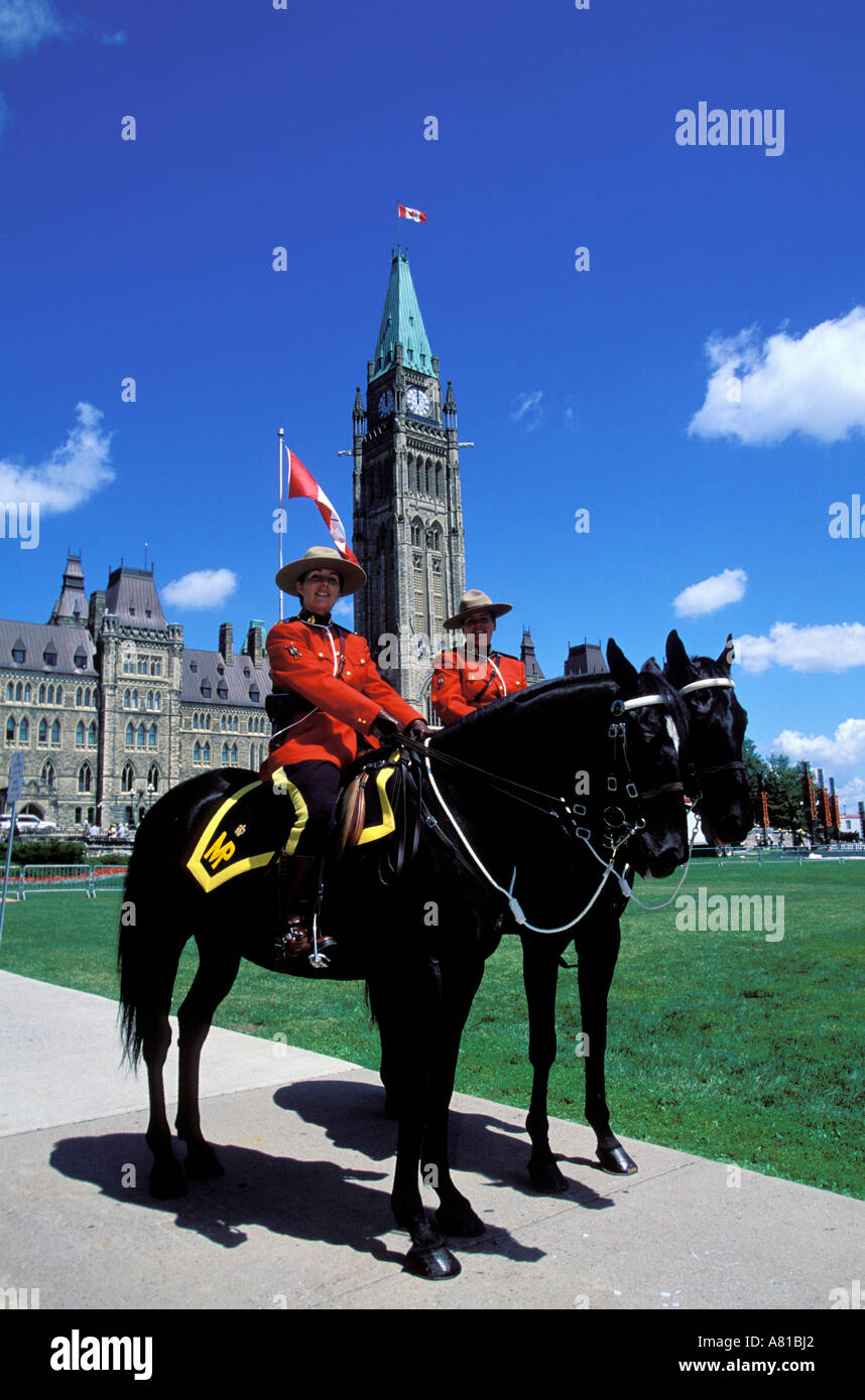 Rcmp horse hi-res stock photography and images - Alamy