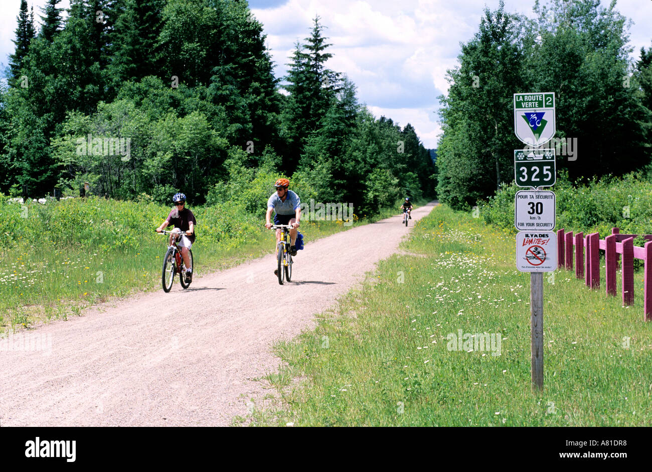 Laurentides cycle hi-res stock photography and images - Alamy