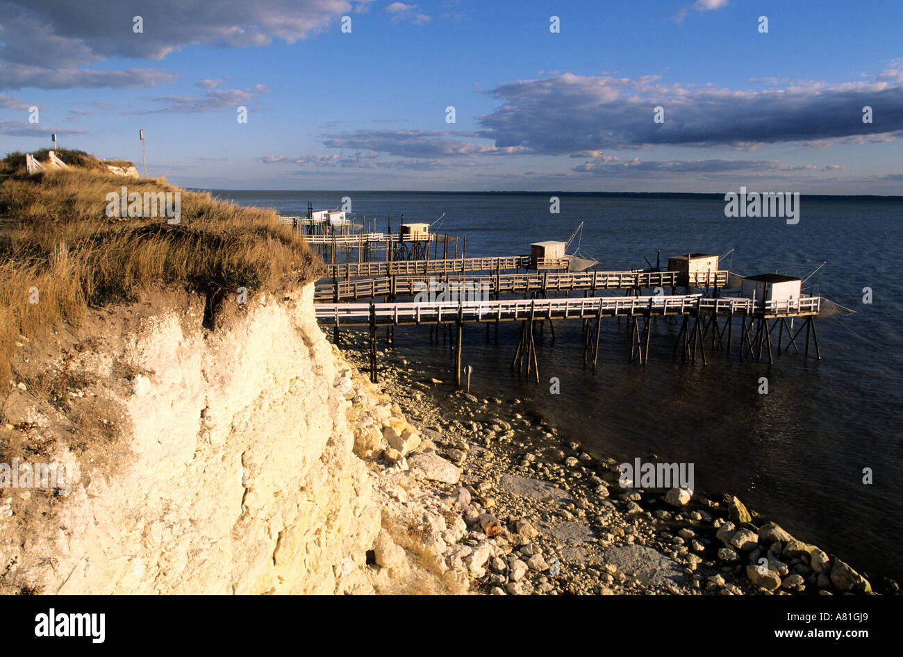 France, Charente Maritime, Gironde river estuary, fishing net (carrelet ...