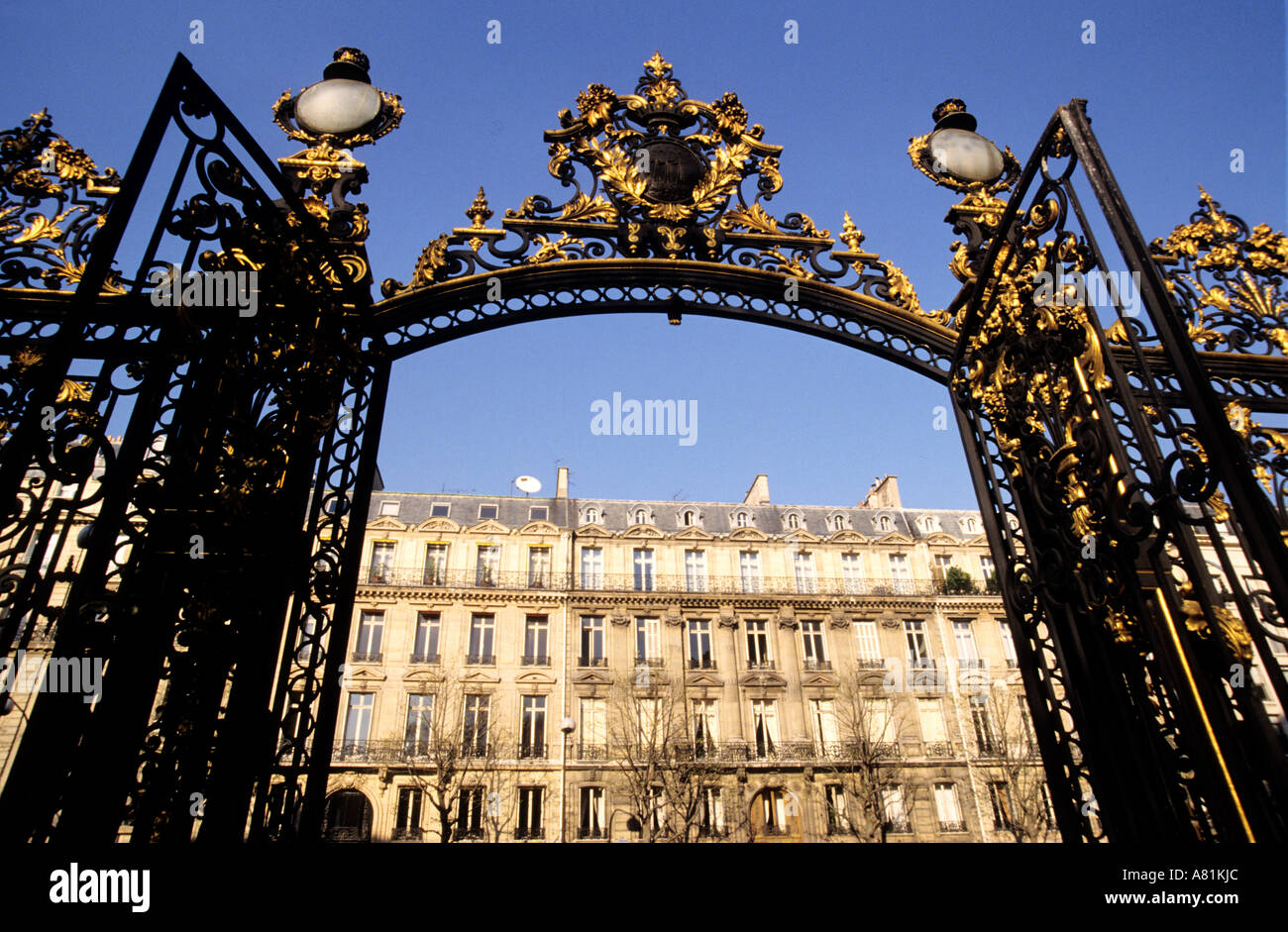 Monceau district hi-res stock photography and images - Alamy