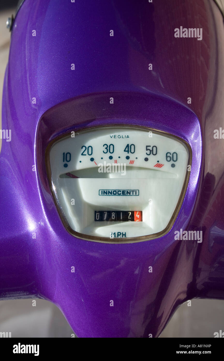 Motor bike speedo hi-res stock photography and images - Alamy