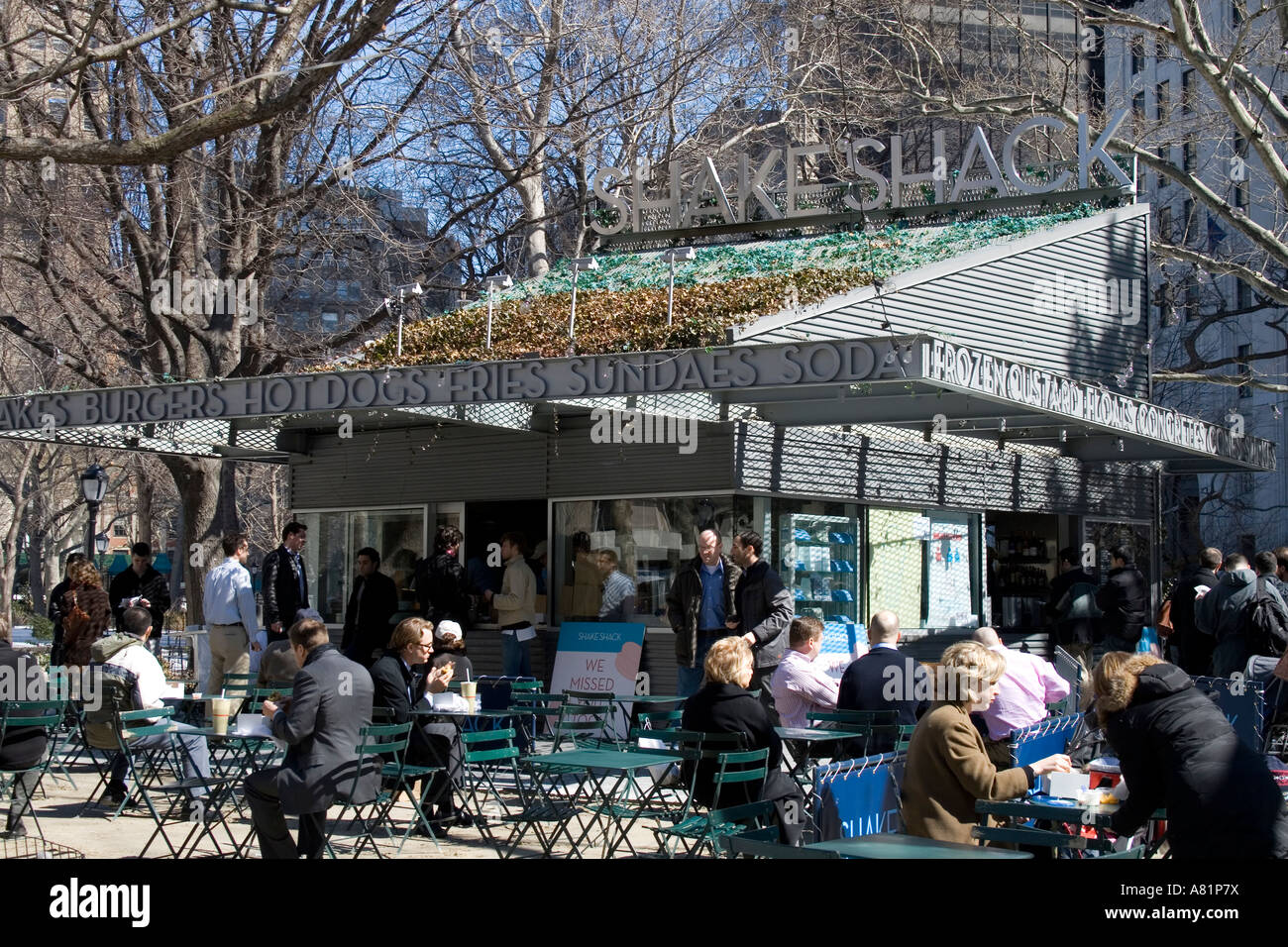 Burgers park restaurant hi-res stock photography and images - Alamy