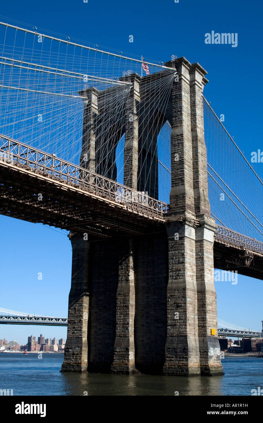 Gotham bridge hi-res stock photography and images - Alamy