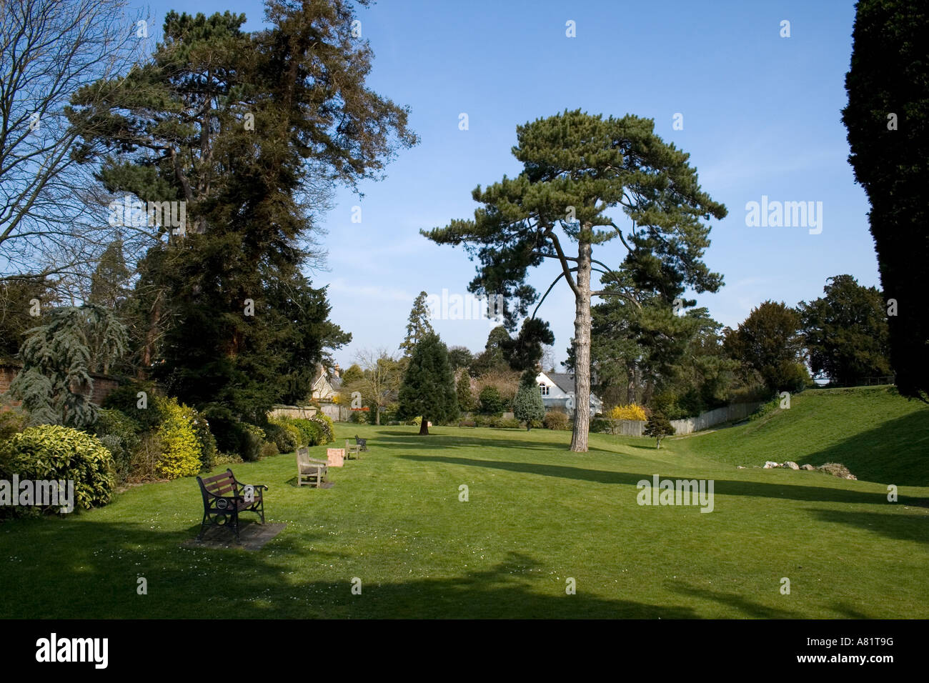 Wallingford castle hi-res stock photography and images - Alamy