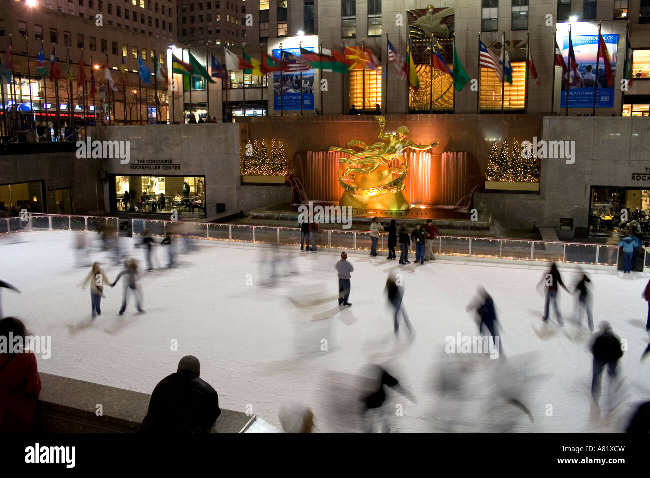 Ice Rink Rockefeller Centre New York City Stock Photo - Alamy