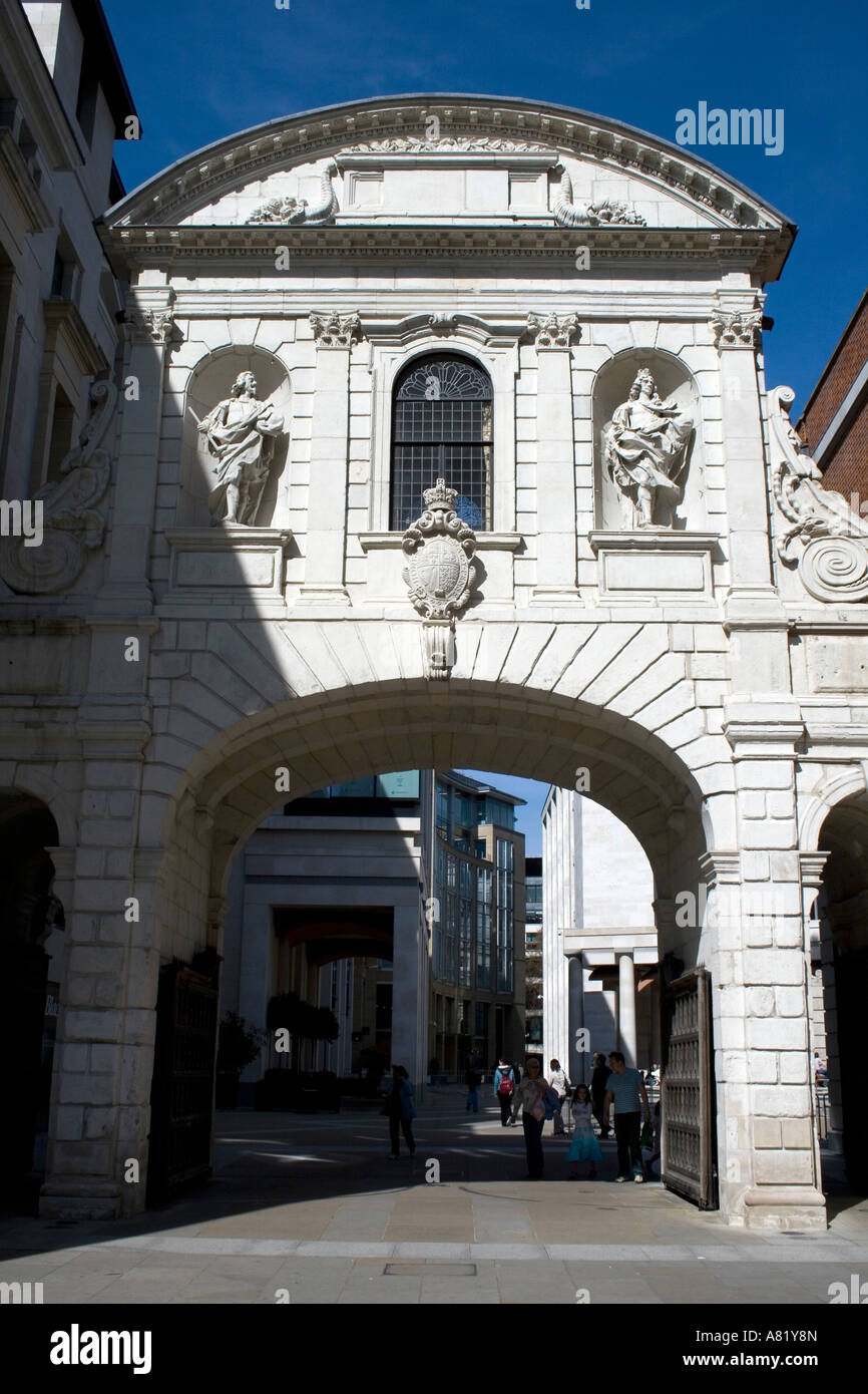 Temple Bar off Paternoster Square London England Stock Photo - Alamy