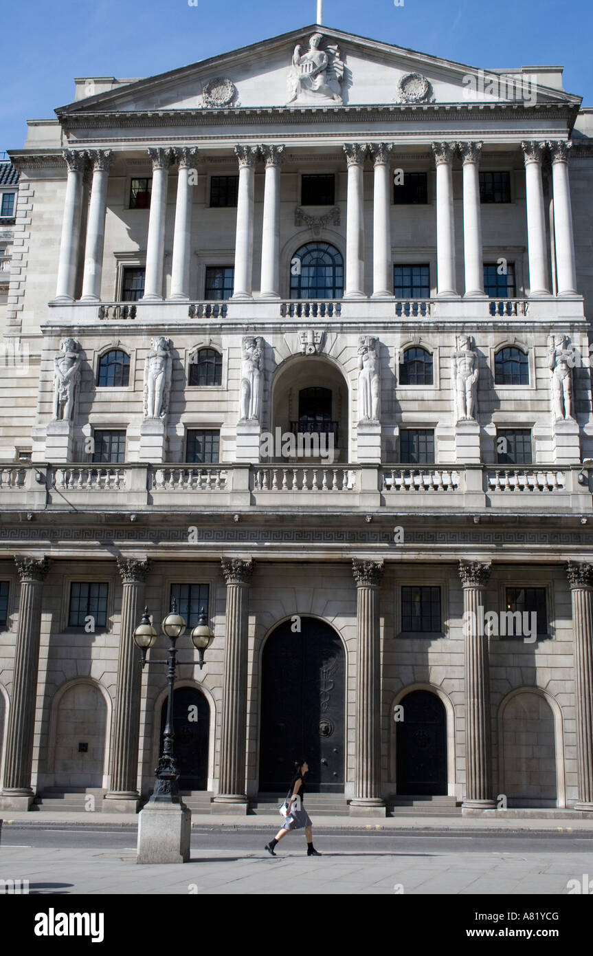 Bank of england rate hi-res stock photography and images - Alamy