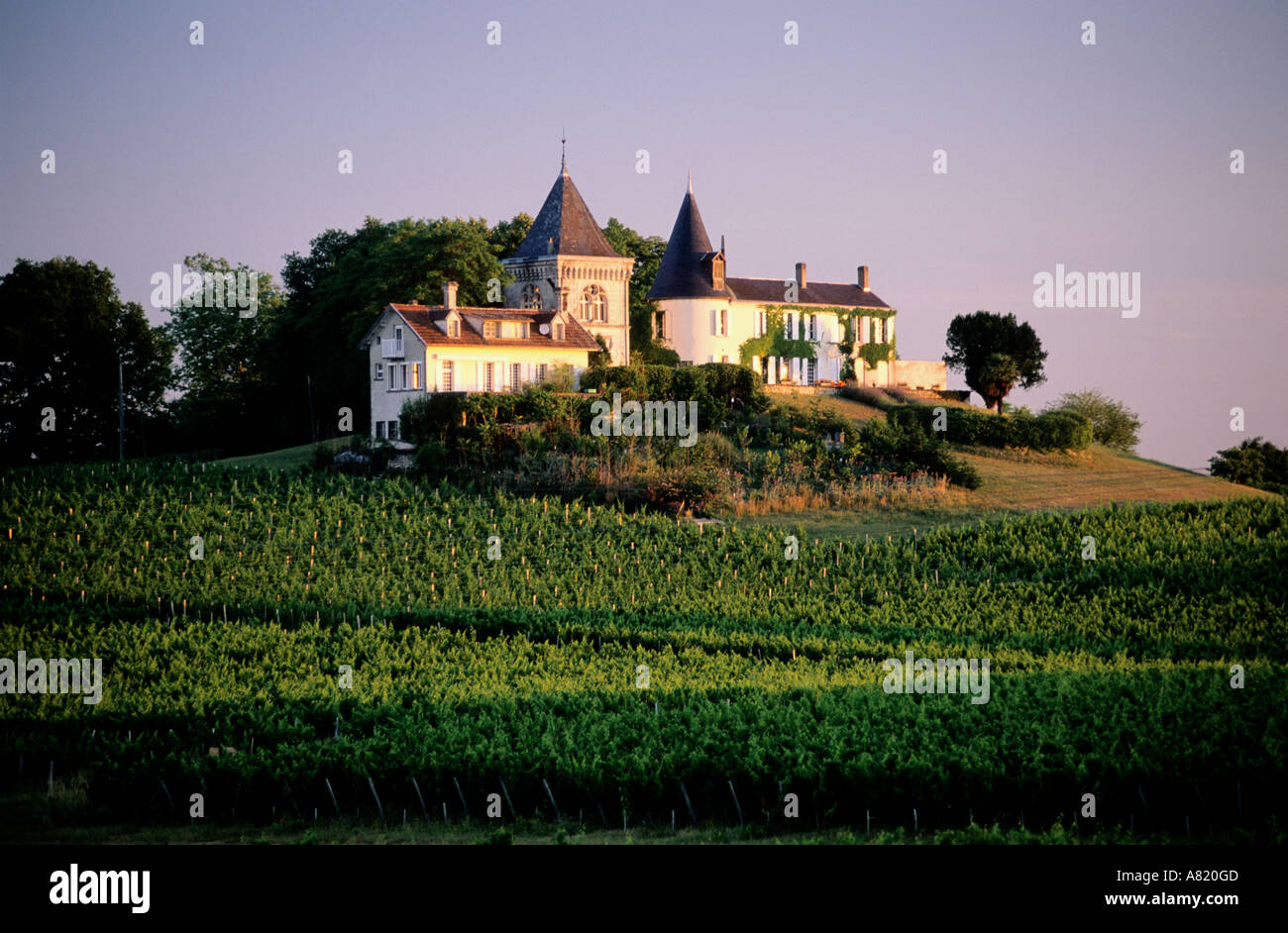 Fronsac gironde hi-res stock photography and images - Alamy
