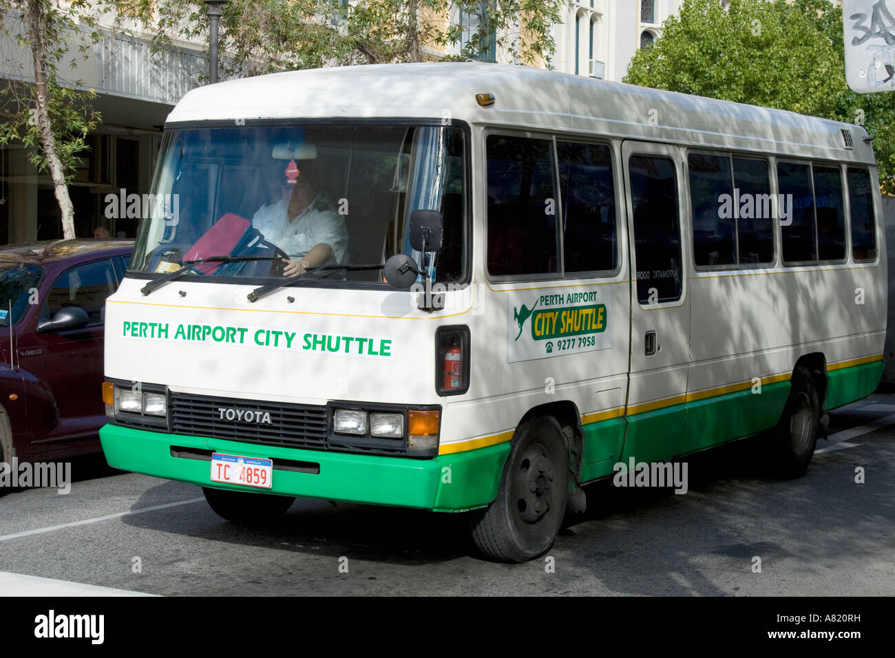 Airport bus australia hi-res stock photography and images - Alamy