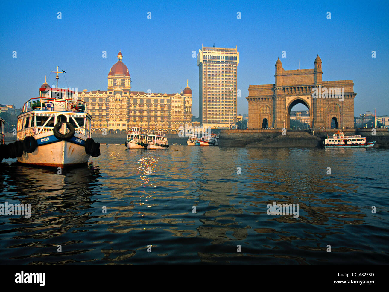 India Gate, Bombay (Mumbai), India Stock Photo - Alamy