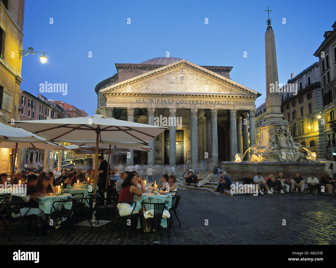 Piazza della Rotunda, Rome, Italy Stock Photo - Alamy
