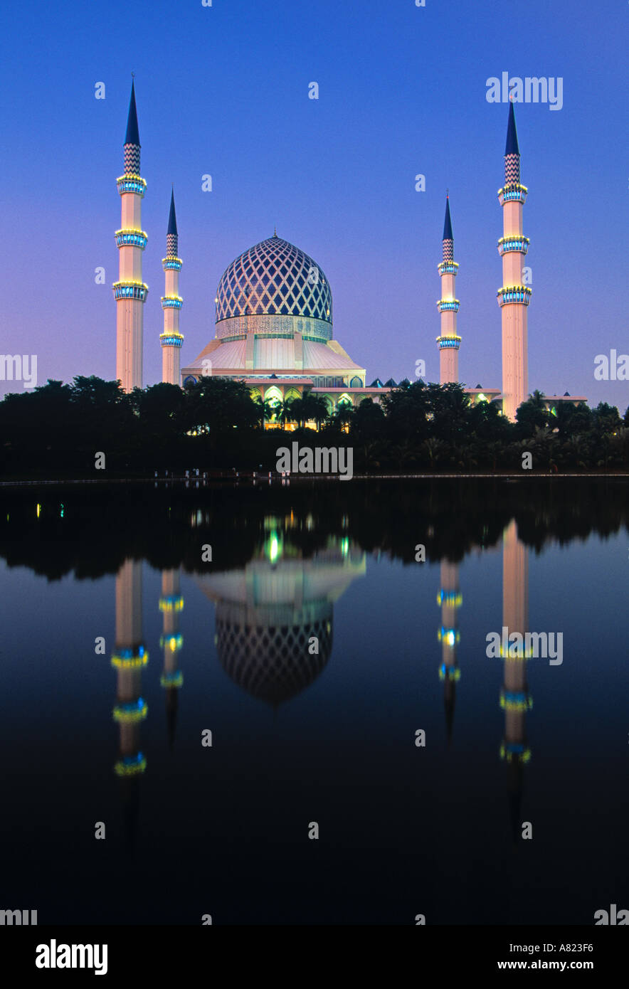Mosque, Shah Alam, Selangor Region, Malaysia Stock Photo - Alamy