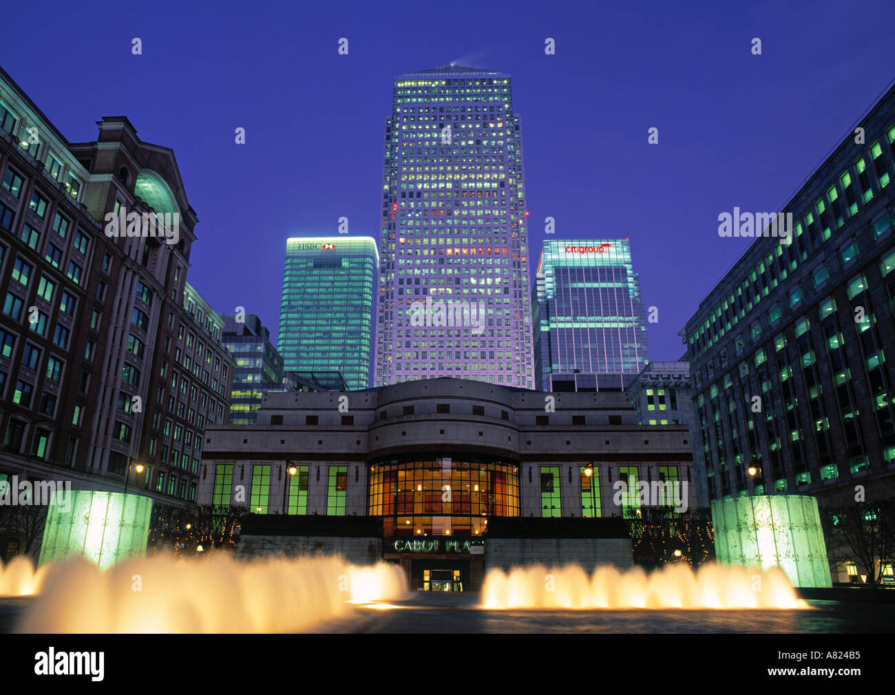 Canary Wharf, Docklands, London, England Stock Photo - Alamy