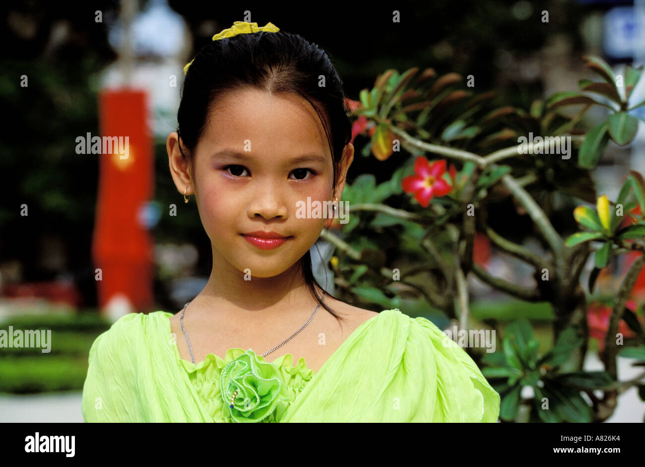 Vietnam, Saigon (Ho Chi Minh), little girl during a wedding Stock Photo ...