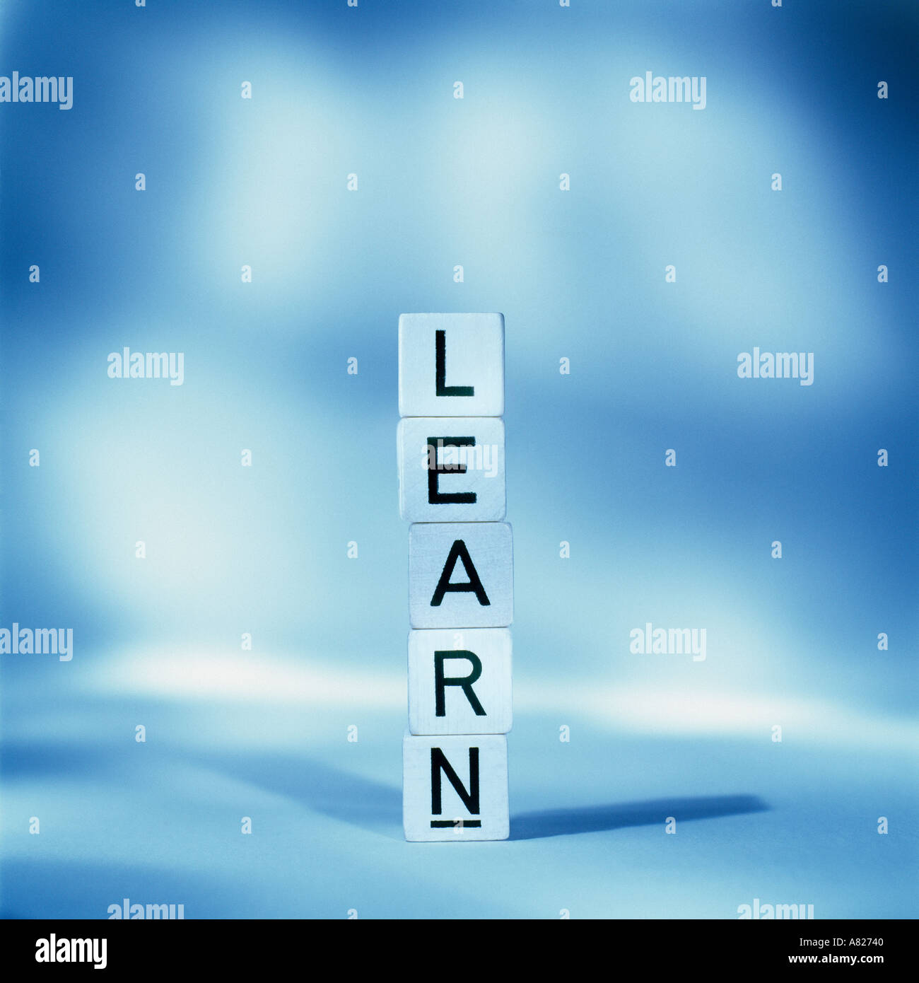 Learn word spelled white hi-res stock photography and images - Alamy