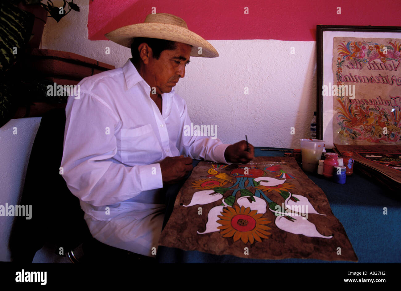 Mexico, Campeche State, Campeche city, painter Stock Photo - Alamy