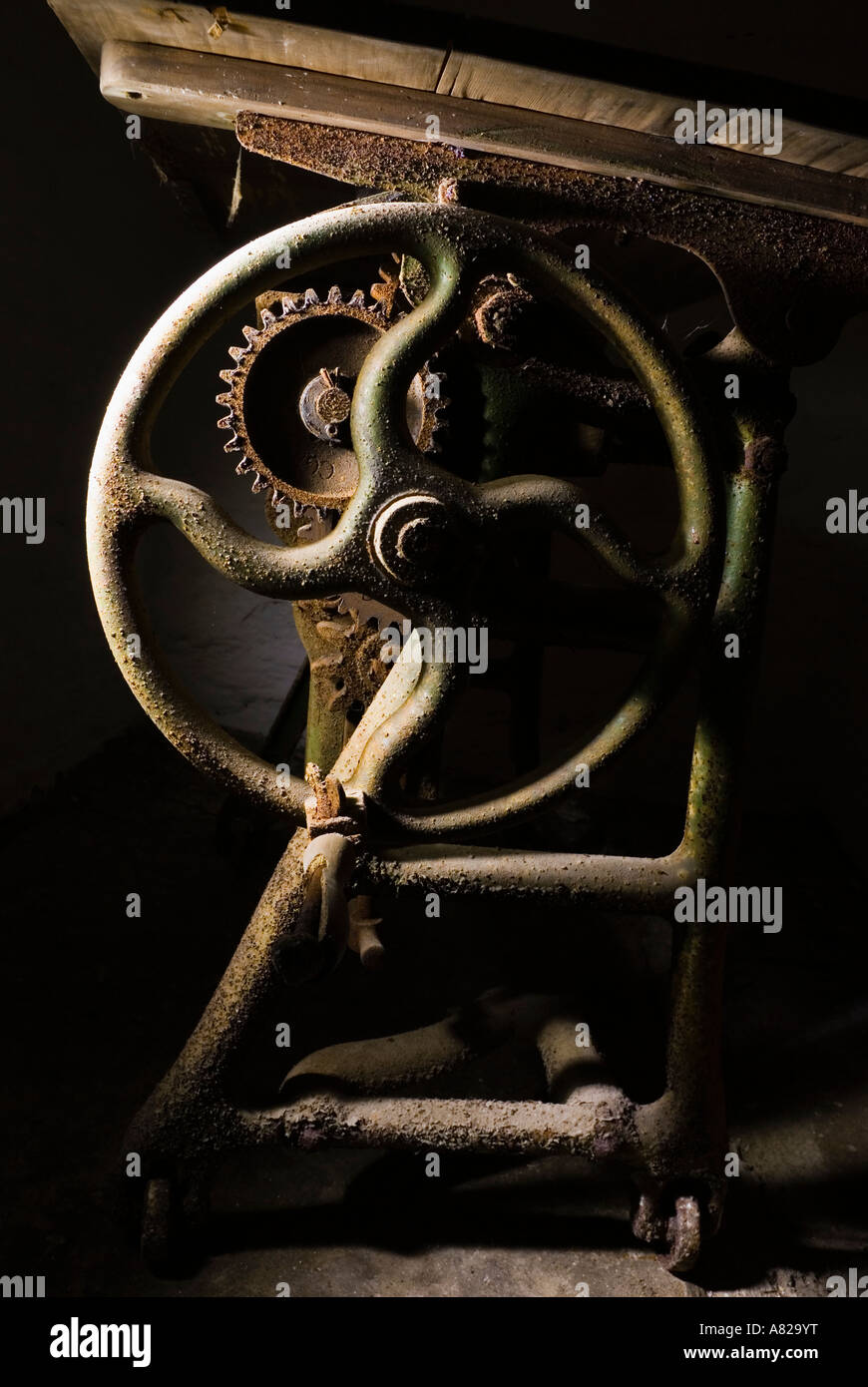 Washing Mangle Stock Photos & Washing Mangle Stock Images - Alamy