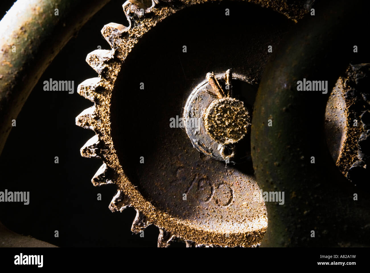 A rusty disused mangle Stock Photo - Alamy
